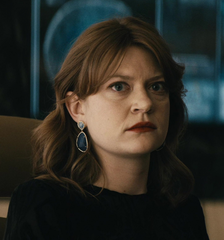 Sapphire Teardrop Dangle Earrings of Colby Minifie as Ashley Barrett in ...