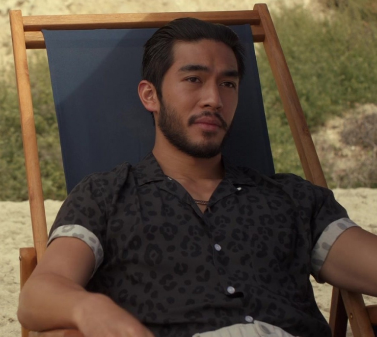 Bold Leopard Spot Animal Print Short-Sleeve Shirt Worn by Justin Chien ...